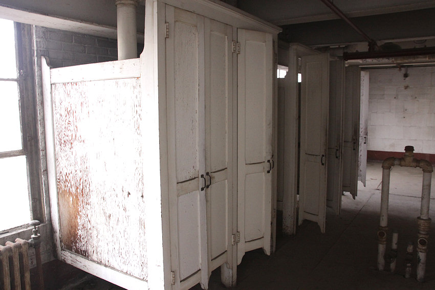 A Look Inside Building 202 at the Yards / Photo Gallery - JDLand.com ...